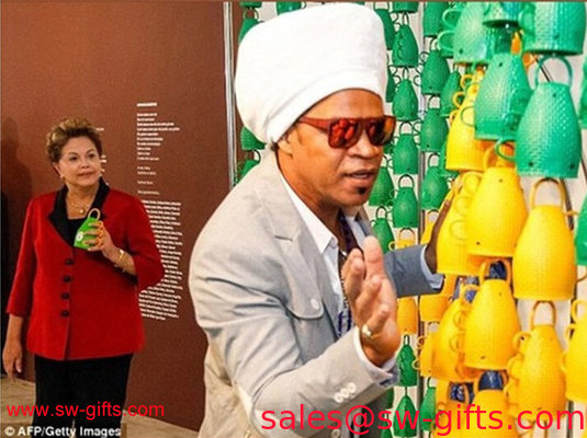 Brasil World Cup fans horn Caxirola new vuvuzela official Football Games Cheering Props supplier