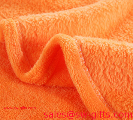 Flannel air/sofa/bedding Solid Color Blanket Throw and Double Faced Travel Flannel Blanket supplier
