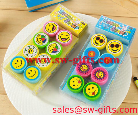 36PCS Self-ink Stamps Kids Party Favors Event Supplies for Birthday Party Christmas Gift Toys Boy Girl Goody Bag Pinata supplier