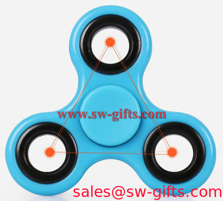 2017 popular toy hot fidget spinner, factory low price LED finger spinner, enough stock hand shinning spinner toys supplier