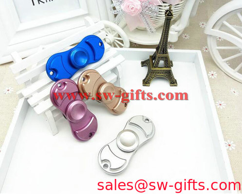 2017 popular toy hot fidget spinner, factory low price LED finger spinner, enough stock hand shinning spinner toys supplier