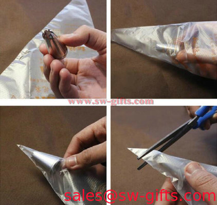 Hot Free Shipping Disposable Pastry Bag Piping Cake Pastry Cupcake Decorating Bags Bakeware Cookie Cutter supplier