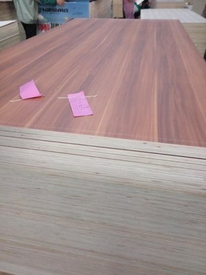 2018 E1 Grade Melamined Block Board for High Grade Furniture Produce