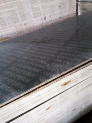 18mm Film Faced Plywood with Two Times Hotpress from China