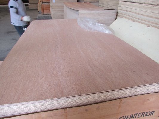 Cheap prcie 4'x8' Poplar Core E0 Glue Plywood for Making Furniture