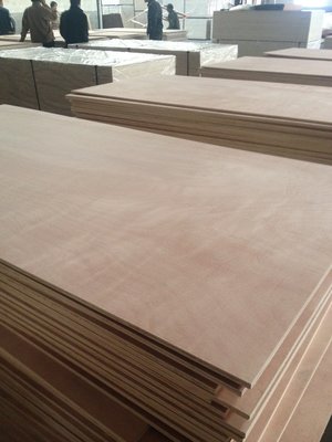2018 Hotsale! 1220X2440X21mm Engineer Veneer Plywood