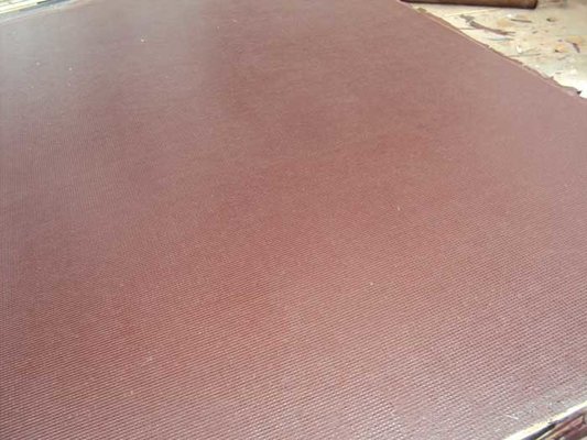 2018 hot sale 18mm Anti Slip Film Faced Plywood with Poplar Core Sale