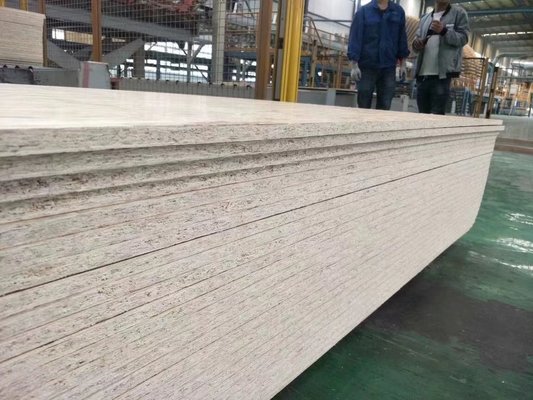 Glue WBP Thickness 8-18mm Density 660-700kgs/Cbm OSB