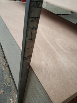 Hot sale 3.0mm Furniture grade bintangor face commercial plywood