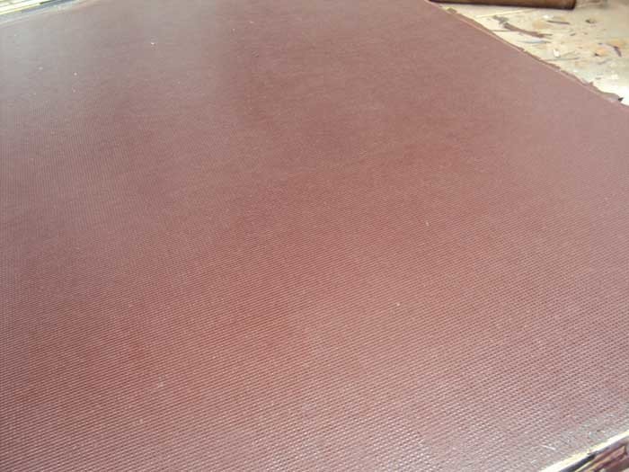 1220*2440*18mm Anti-slip Poplar Core Film Faced Plywood