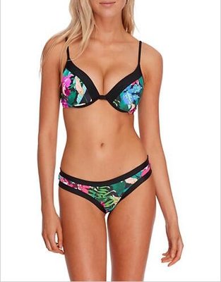China BODY GLOVE Selva Group Greta Bikini Top supplier