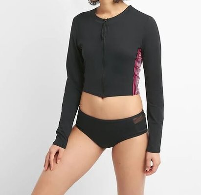 China Crop Rashguard supplier