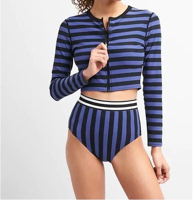 China Crop Rashguard supplier