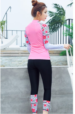 2019 UV Protection Swimming suit for women long sleeve and legs swimwear shorts pants set beach surf clothes swimsuit supplier