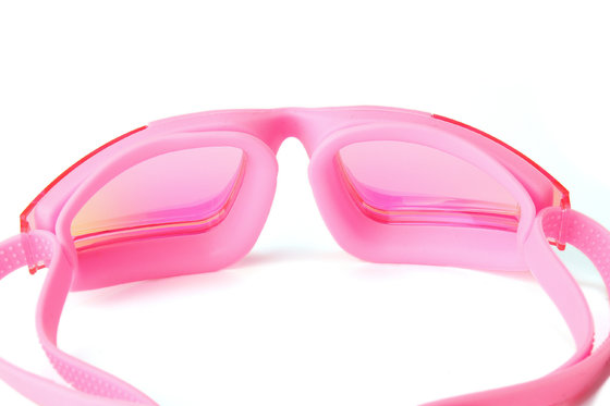 New Professional 100% UV Swim Goggle Waterproof Anti-Fog HD Swim Glasses supplier