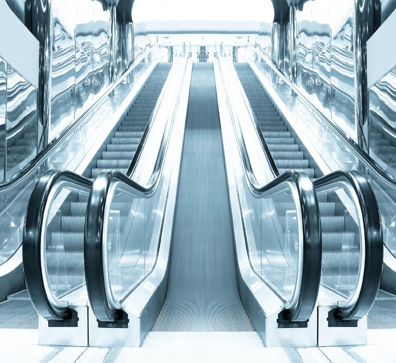 35 Degree Commercial VVVF Escalator with Glass Balustrade and Aluminum Step