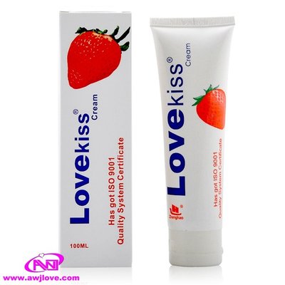 LoveKiss Ediable fruity Strawberry personal lubricant