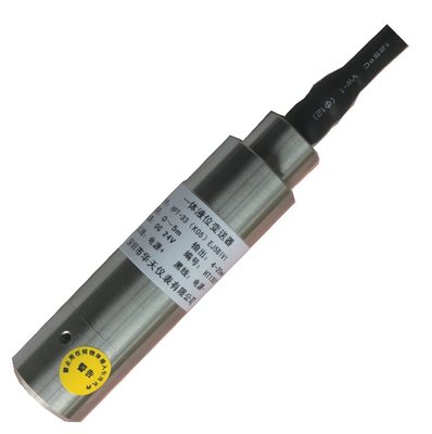 Integrated level transmitter HPT-33