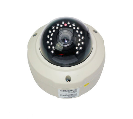 Plug / Play Built-in POE Vandalproof Secuirty Dome  WDR IP Camera