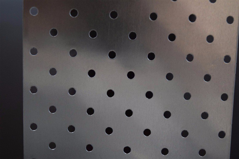 Perforated aluminium strip coated with polypropylene for ppr-al-ppr pipe
