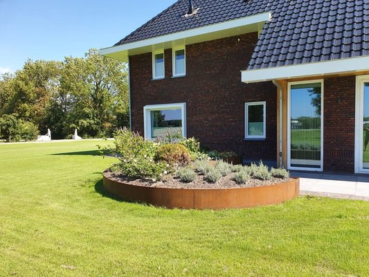 Corten steel flower bed border garden edging steel corten-steel-garden-edging