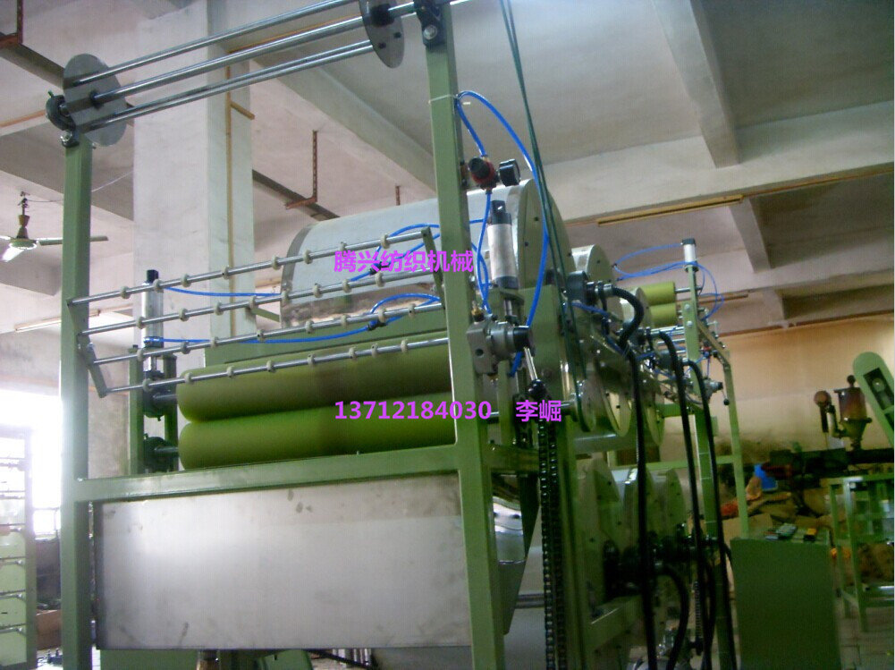 heating-type ironing machine for ribbon,webbing,tape,stripe,riband,band,belt,elastic etc.