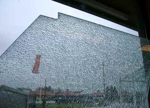 Cracked Ice Decorative Laminated Glass Panels With Nano Coating supplier