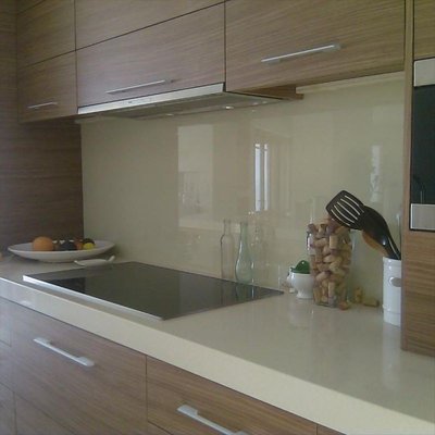 Toughened Laminated Glass Backsplash Support BS6206 Standards supplier