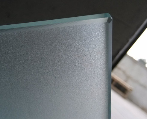 Round Sandblasted Table Top Glass Stronger Resistance Safety supplier