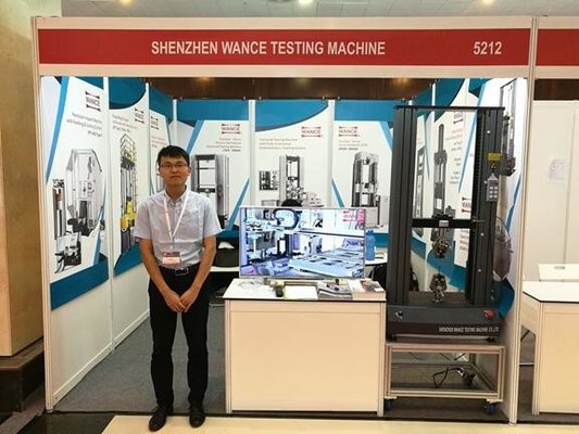 Automatic Rubber Testing Equipment , Electronic Tensile Tester 0.4 ~ 100%FS