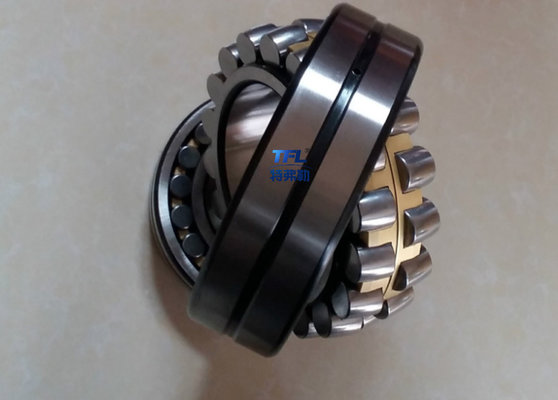 China Mechanical Parts spherical roller bearing 24052 24052MBW33 size 260x400x140mm supplier