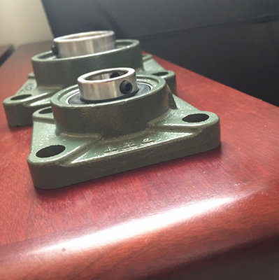 Cast Iron Housing and Chrome steel UCFL215 bearing pillow block with good quality supplier