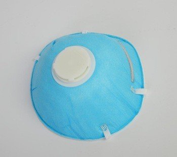 China safety non woven fabric face dust mask supplier