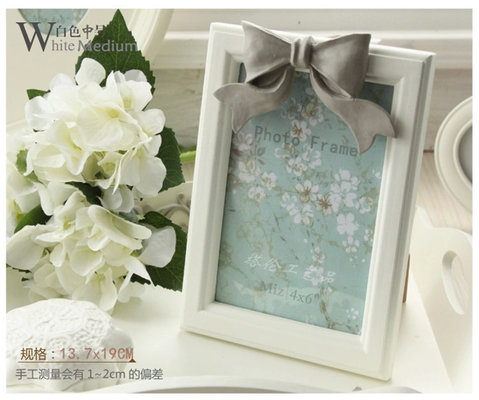 China MDF Picture frame white color frame lift picture frame supplier