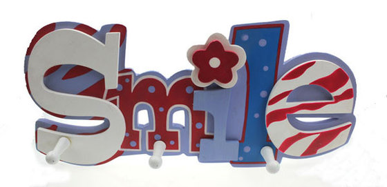 "Smile" letter clothe hook letter plaque wooden wall hook for decoration supplier