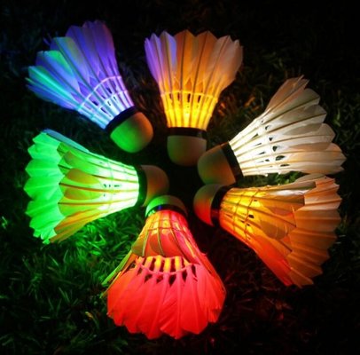 DARK NIGHT COLORFUL LED BADMINTON FEATHER SHUTTLECOCKS CHEAP PRICE WITH HIGH QUALITY