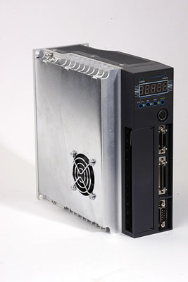 2500 PPR AC 220V High Speed Servo Motor 1.5KW , 6 N.m 2000 RPM 7.4A