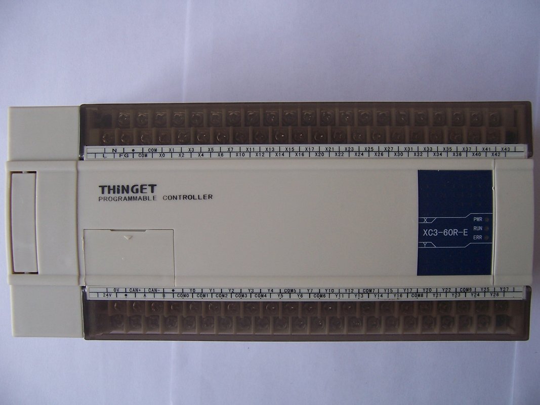 60 I/O PLC Programmable Logic Controller With External Interruption , AC 220V / DC 24V