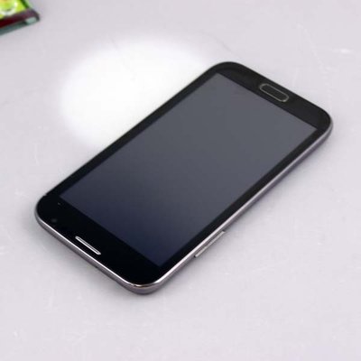 タッチパッドの携帯電話、クォードの中心 1.2Ghz はカード 3G カメラの Sim 二倍になります