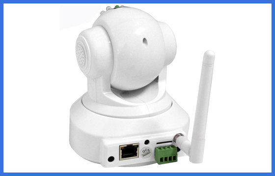 CMOS 1 Megapixel の赤外線アナログの無線電信 Ip のドームのカメラ H.264 IR 10M