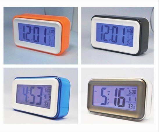 Calendário eletrônico do Desktop do LCD da forma quadrada plástica e da tela maior com despertador