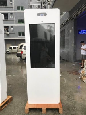 Dedi exhibición capacitiva de la publicidad del LCD de la pantalla táctil de la cámara de 43/55 pulgada FHD