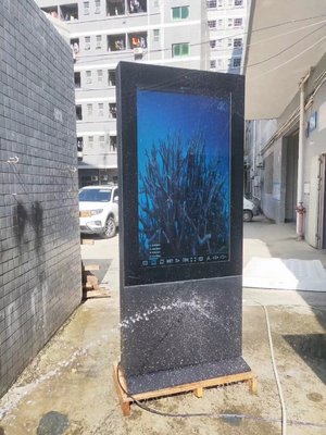 Exhibición al aire libre de la publicidad del LCD de la pantalla táctil capacitiva de la pulgada IP65 de Dedi 65