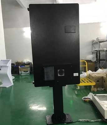 Dedi exhibición digital de la señalización de la publicidad al aire libre del alto brillo del soporte del piso de 43/55 pulgada