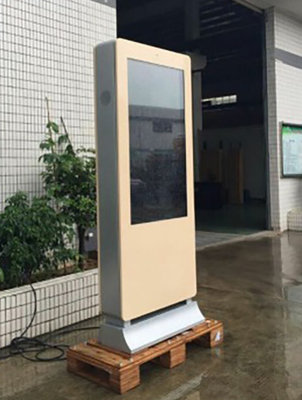 Dedi que echa a un lado el doble de 55 pulgadas doble echó a un lado exhibición al aire libre del anuncio del sistema de Android de la publicidad de pantalla LCD del tótem