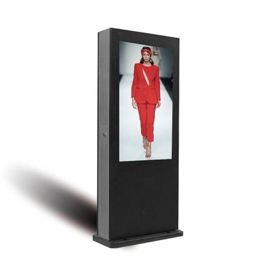 Señalización al aire libre de IP55 LCD Digital, tótem derecho 75" del LCD de la exhibición de la publicidad del piso