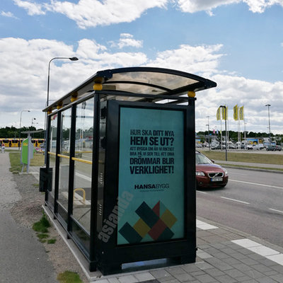 65 exhibición al aire libre de la publicidad de la señalización del LCD Digitaces de la pulgada para la publicidad de la parada de autobús