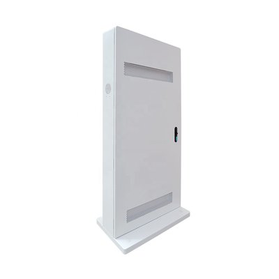 La publicidad al aire libre de Digitaces de la pantalla táctil defiende 32" - 98" la prenda impermeable IP65 3000 liendres