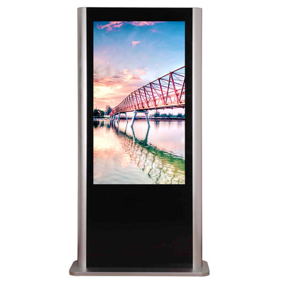 Quiosco legible Android al aire libre de la señalización de Digitaces de la luz del sol que hace publicidad de la exhibición del LCD
