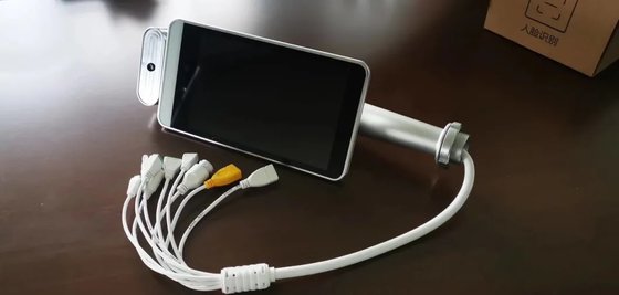 Control de acceso facial dinámico del reconocimiento de la pantalla táctil de la señalización termal infrarroja de Digitaces